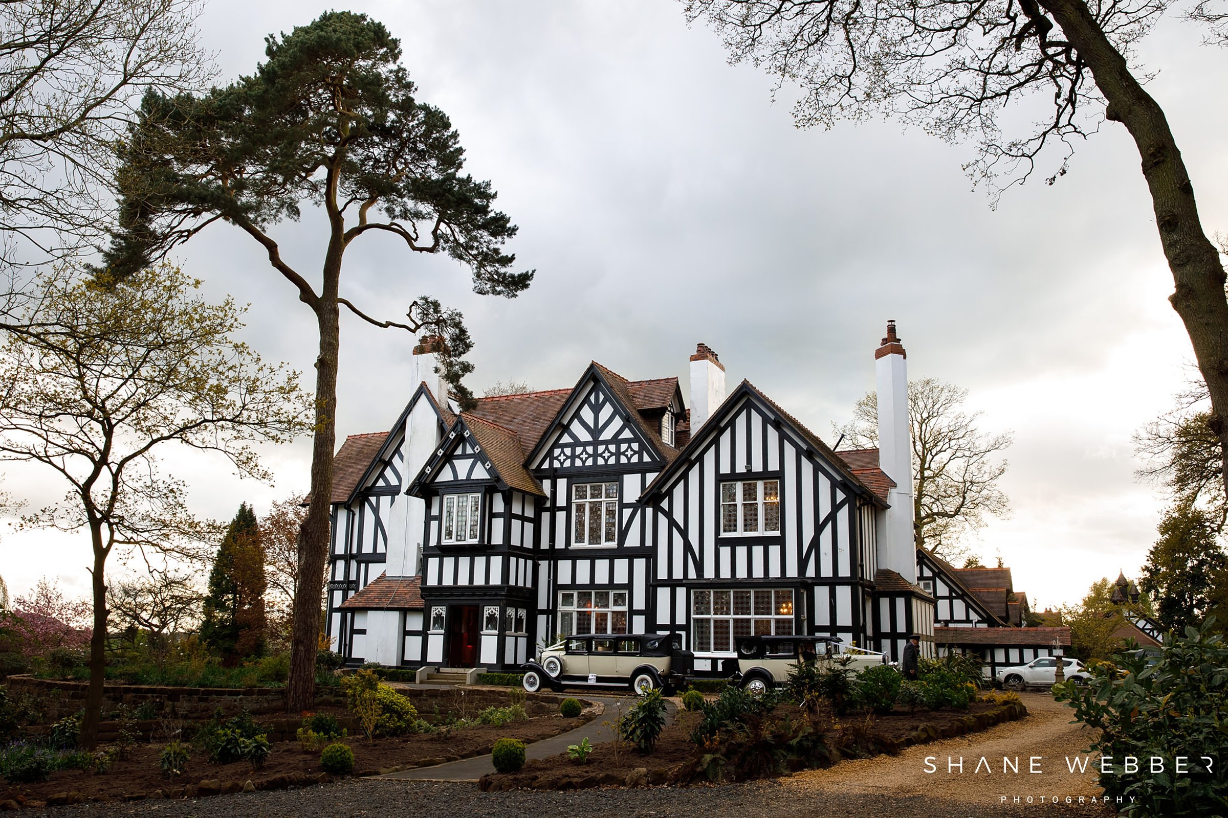 16 Best Summer Wedding Venues In Cheshire | Shane Webber